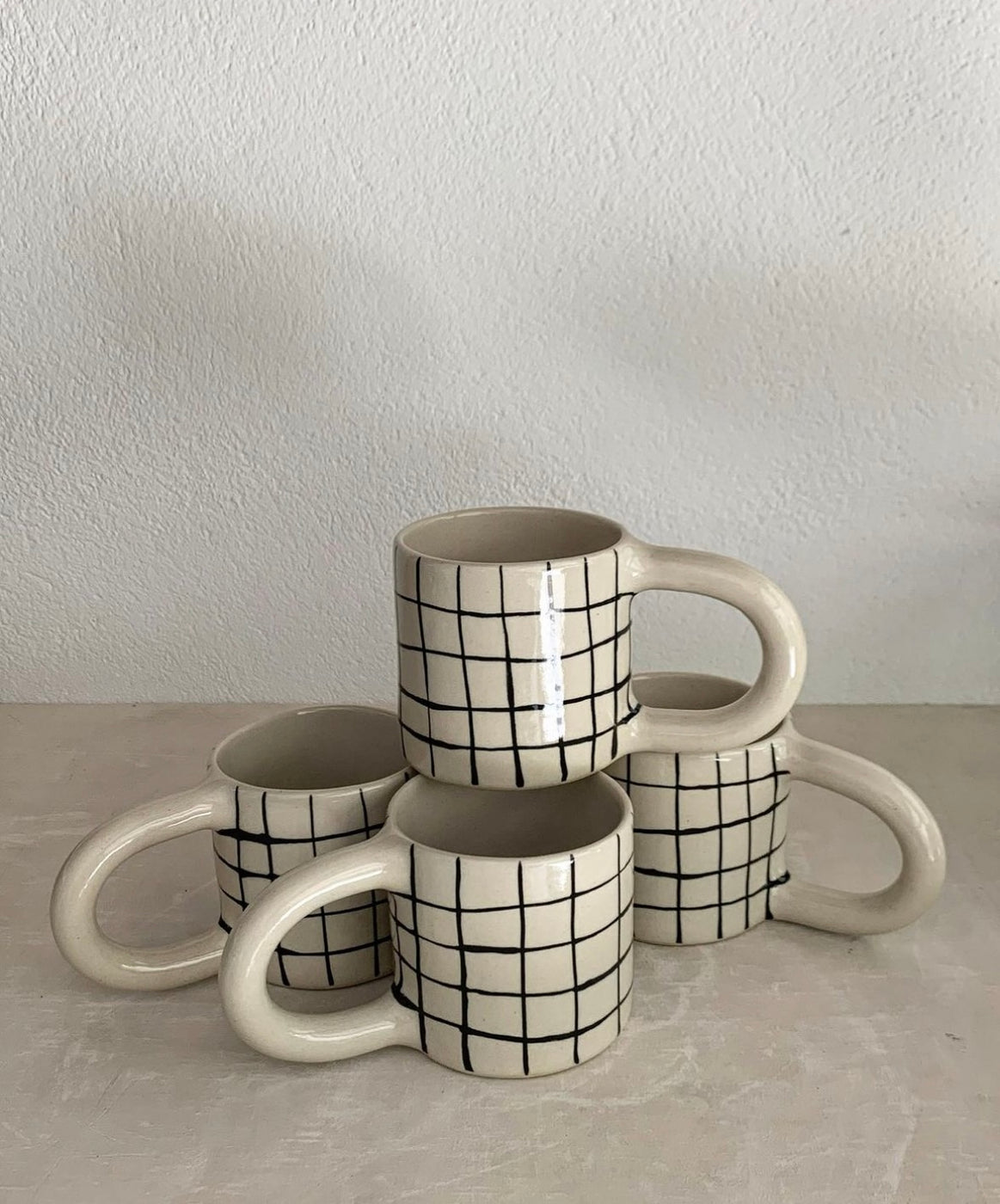 PADLOCK MUG - BLACK MESSY GRID – Meet Your Matcha